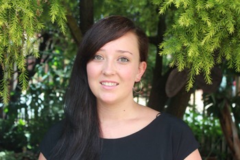 Einstein-kompetisie: Simone Dahms - LitNet