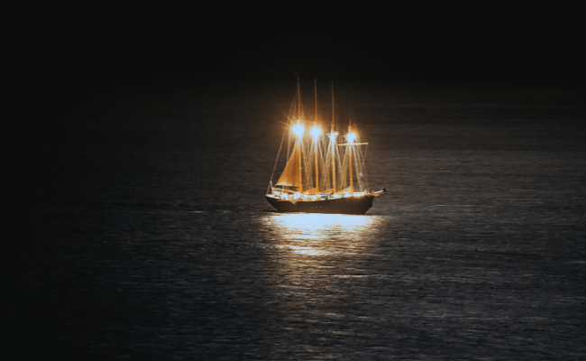 A sailing song - LitNet